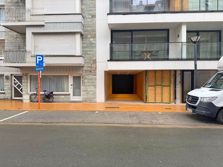 Overdekte parkeerplaats te koop in Westende - € 76.500 - Immoweb