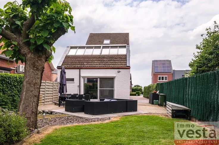 Huis te koop in Saint-Trond - 35 slaapkamers - 218m² - Immoweb