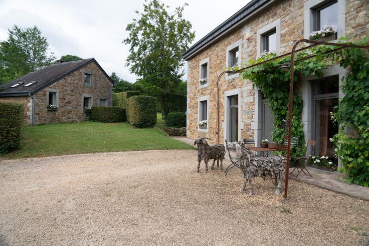 Bien exceptionnel à vendre à Érezée - 975 000 € - 8 chambres - 548m² ...