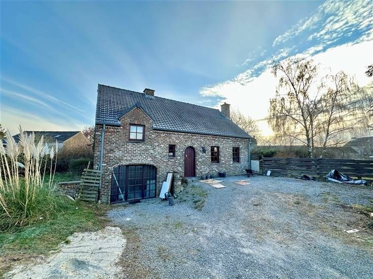 Maison à vendre à VEZIN - 5 chambres - 150m² - Immoweb