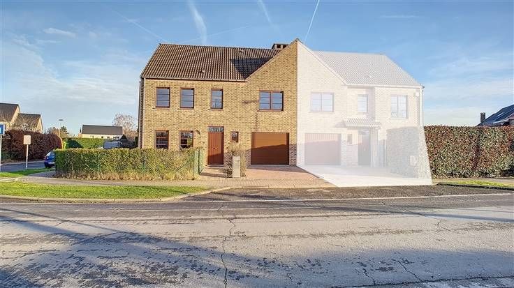 Villa à louer à WATERLOO - 2 100 €/mois - 4 chambres - 200m² - Immoweb