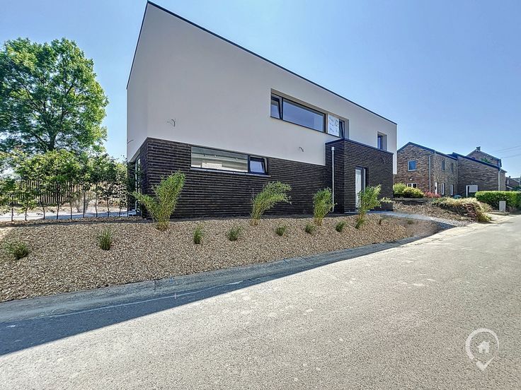 79 MAISONS à vendre Beauraing (5570)