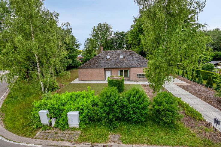 Bungalow à vendre à Kortenberg - 539 000 € - 5 chambres - 261m² - Immoweb