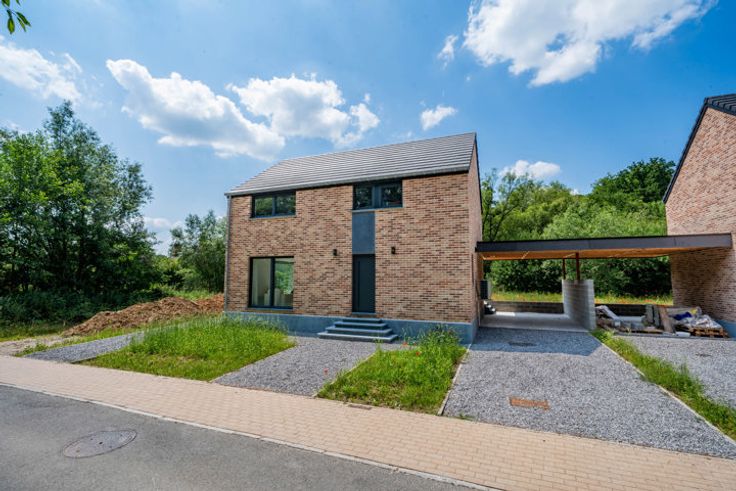 68 MAISONS à vendre Genappe (1470)