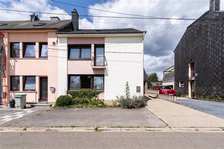 Maison à vendre à MARBEHAN - 340 000 € - 4 chambres - 212m² - Immoweb