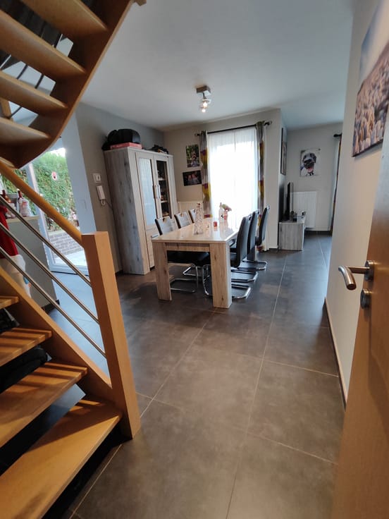 Huis te huur in Crisnée - € 1.200/maand - 4 slaapkamers - 155m² - Immoweb