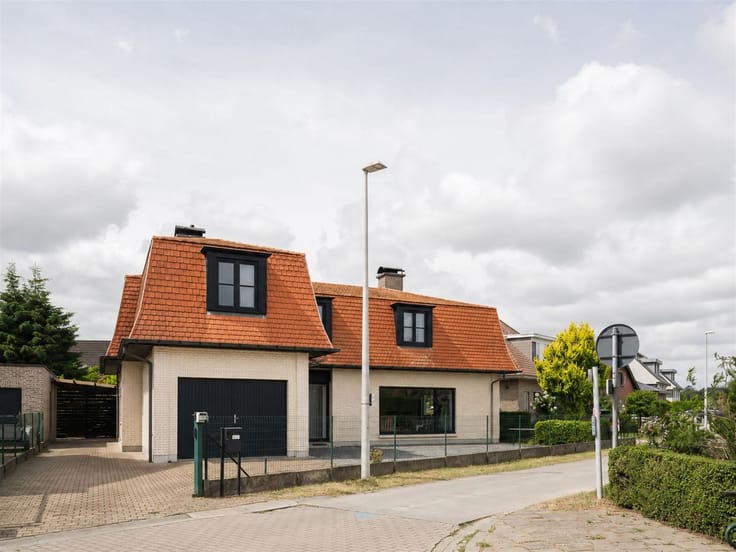 Maison à vendre à BACHTE-MARIA-LEERNE - 420 000 € - 5 chambres - 264m² ...