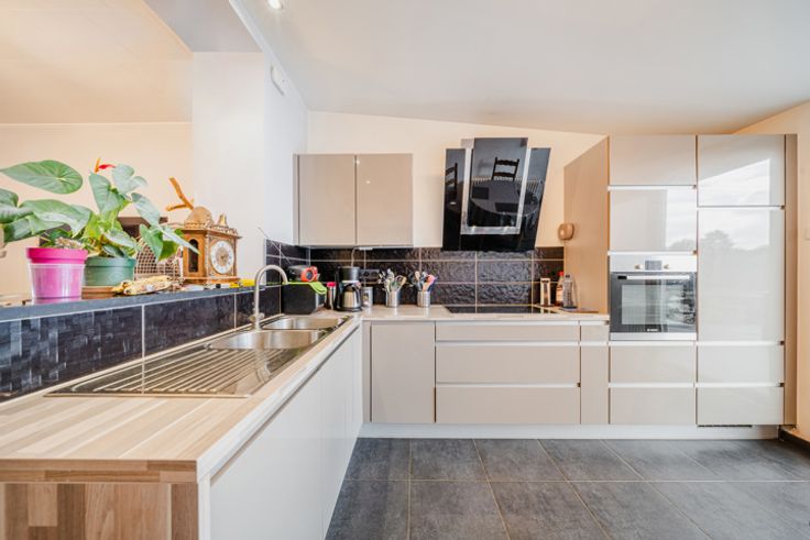 124 MAISONS à vendre Dour (7370)