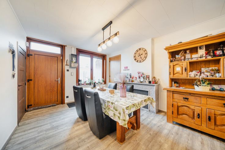 124 MAISONS à vendre Dour (7370)