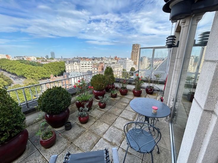 Penthouse te huur in Ixelles - 3 slaapkamers - 148m² - Immoweb