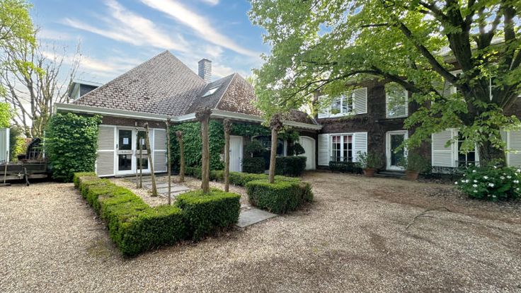 Bureaux à louer à Soumagne - 1 500 €/mois - 160m² - Immoweb