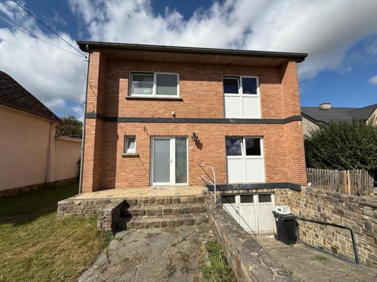 Huis te koop in Jemeppe-sur-Sambre - € 270.000 - 3 slaapkamers - Immoweb