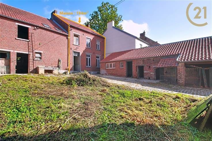 77 MAISONS à vendre Genappe (1470)