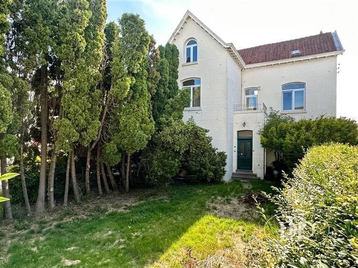 Maison à vendre avec 5 chambres à Waterloo - Immoweb