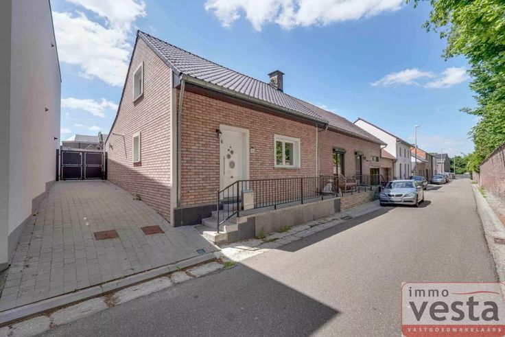 Huis te koop in Saint-Trond - € 250.000 - 2 slaapkamers - 98m² - Immoweb