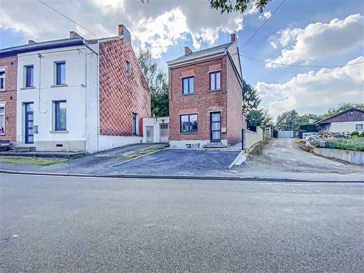 Maison à vendre à LEVAL-TRAHEGNIES - 3 chambres - 136m² - Immoweb