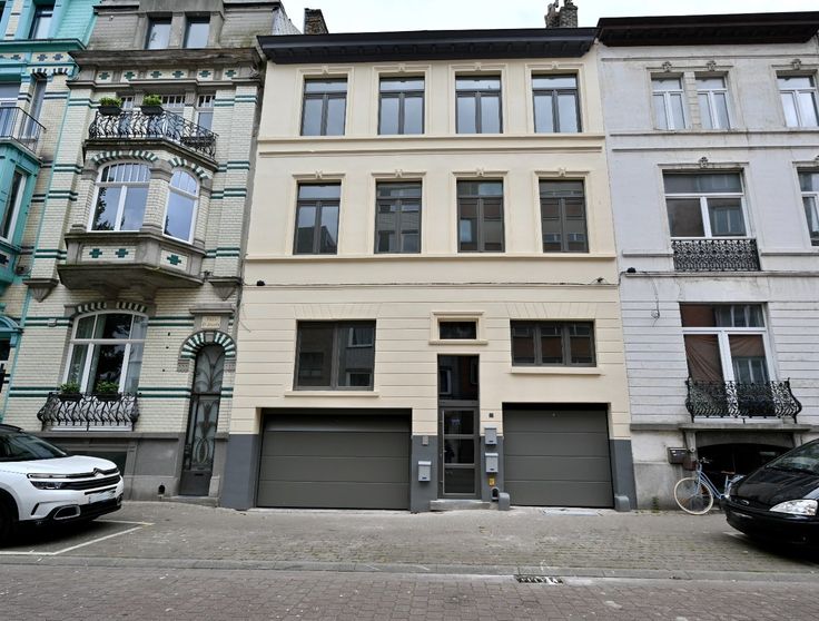 Garage te koop - Oostende (8400) - Immoweb