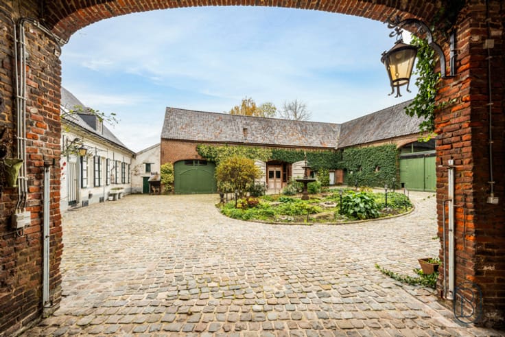 Country house for sale in Brakel - €1,230,000 - 5 bedrooms - 622m² ...