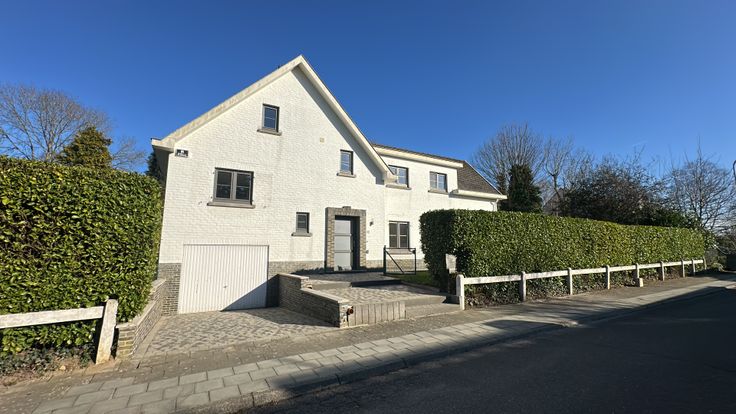 House for rent in Waterloo - €2,400/month - 4 bedrooms - 200m² - Immoweb