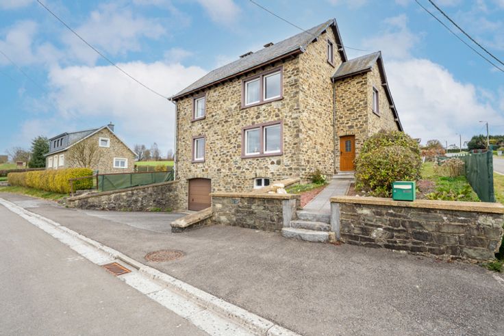 Maison à vendre à Bouillon - 4 chambres - 235m² - Immoweb