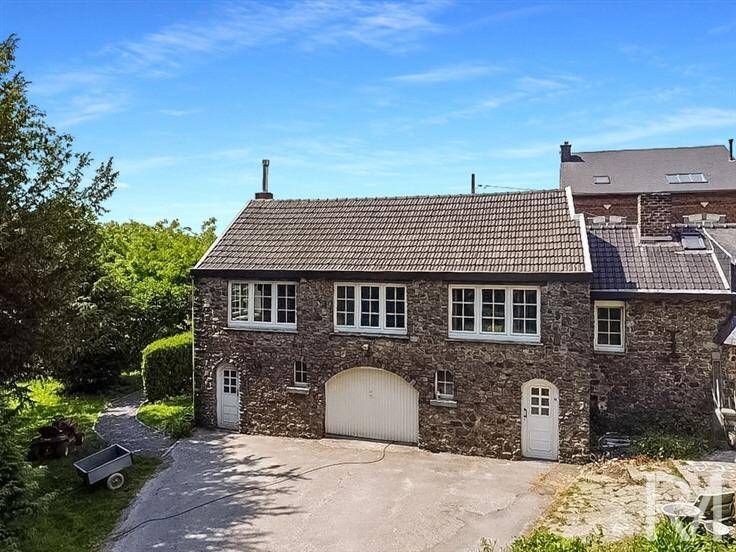 Maison à vendre à BARCHON - 240 000 € - 2 chambres - 150m² - Immoweb