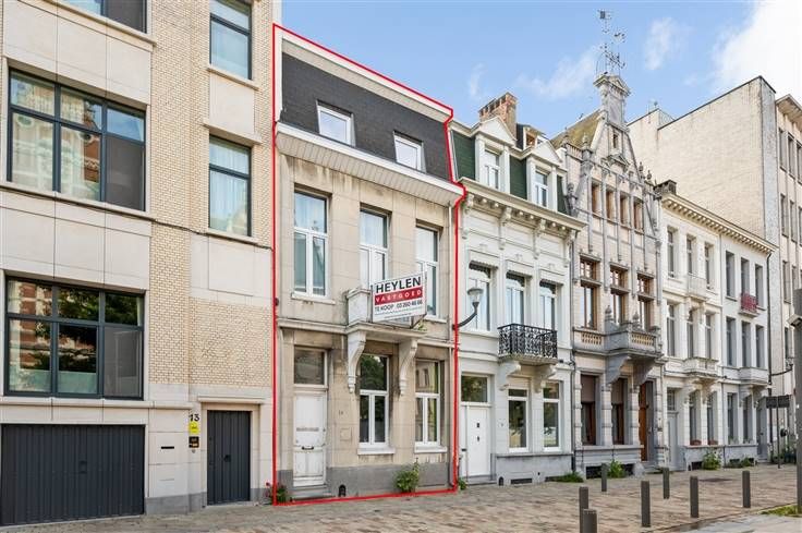 Herenhuis te koop in Borgerhout - € 449.000 - 4 slaapkamers - 235m² - Immoweb