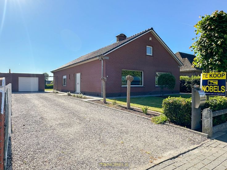 Huis te koop in Kruisem - 6 slaapkamers - 238m² - Immoweb