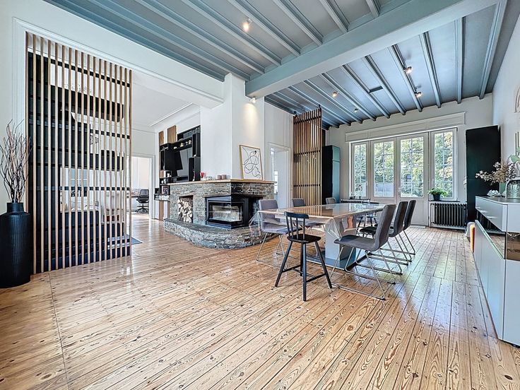 94 MAISONS à vendre Courcelles (6180)