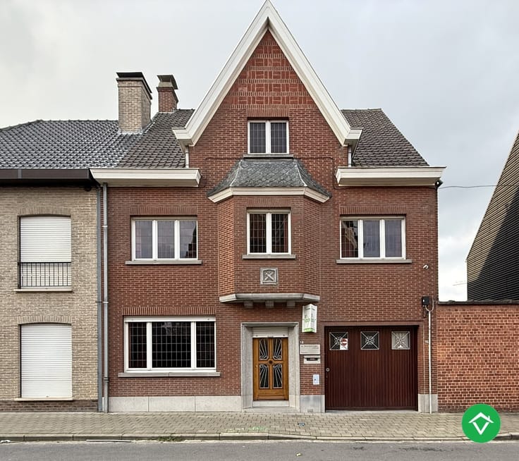 Maison de maître à vendre à Roeselare - 285 000 € - 4 chambres - 345m² ...