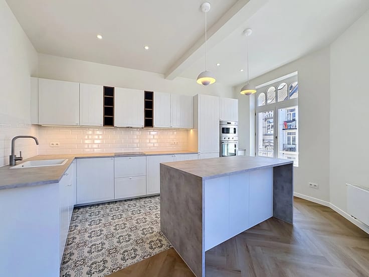 Appartement te huur in Ixelles - € 1.600/maand - 2 slaapkamers - 85m² ...