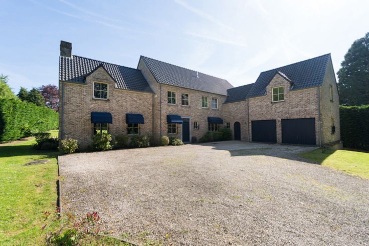 181 MAISONS à vendre Waterloo (1410)