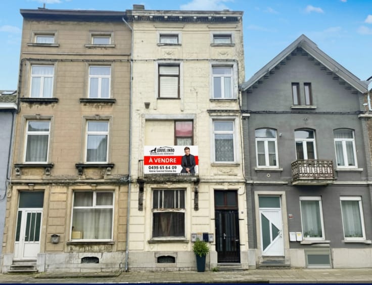 Appartementsblok te koop in Charleroi - € 250.000 - 7 slaapkamers - Immoweb